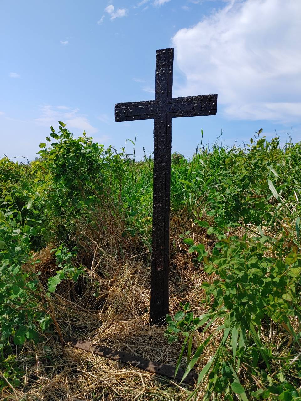 The Samuel Daw Cross – Greenspond, NL – Black Cat Cemetery Preservation
